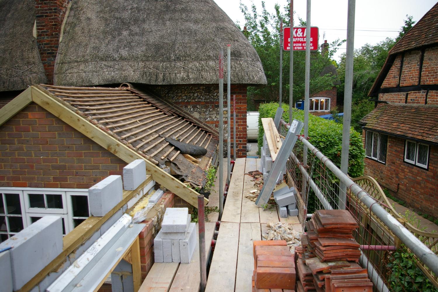 Two Storey Extension to Thatched Cottage - Monks Risborough | Thame ...